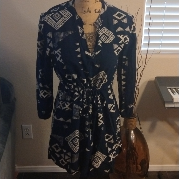 Mud Pie | Dresses | Mud Pie Mini Dress Long Sleeves Also Have A Button ...